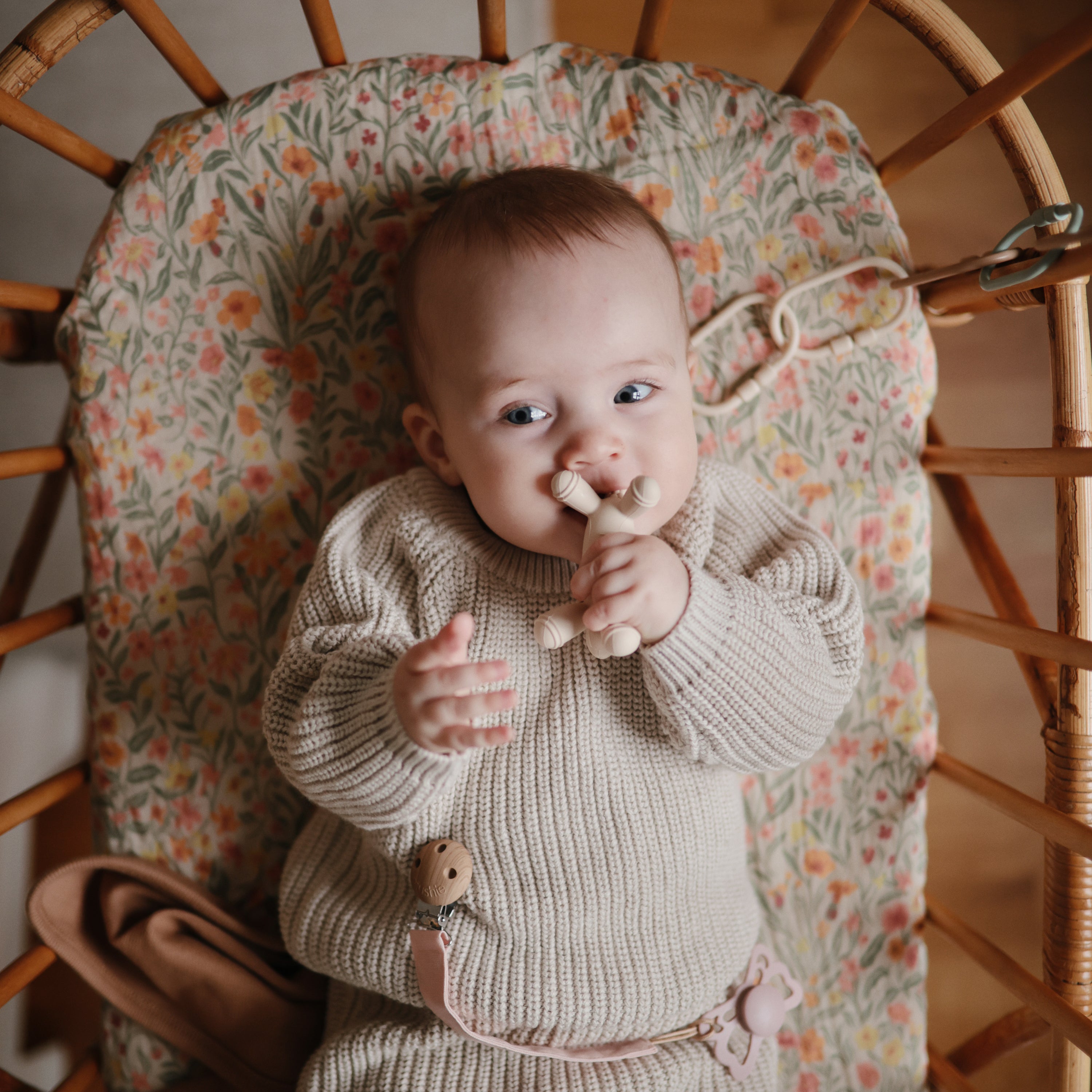 Lamb Figurine Teether – Mushie