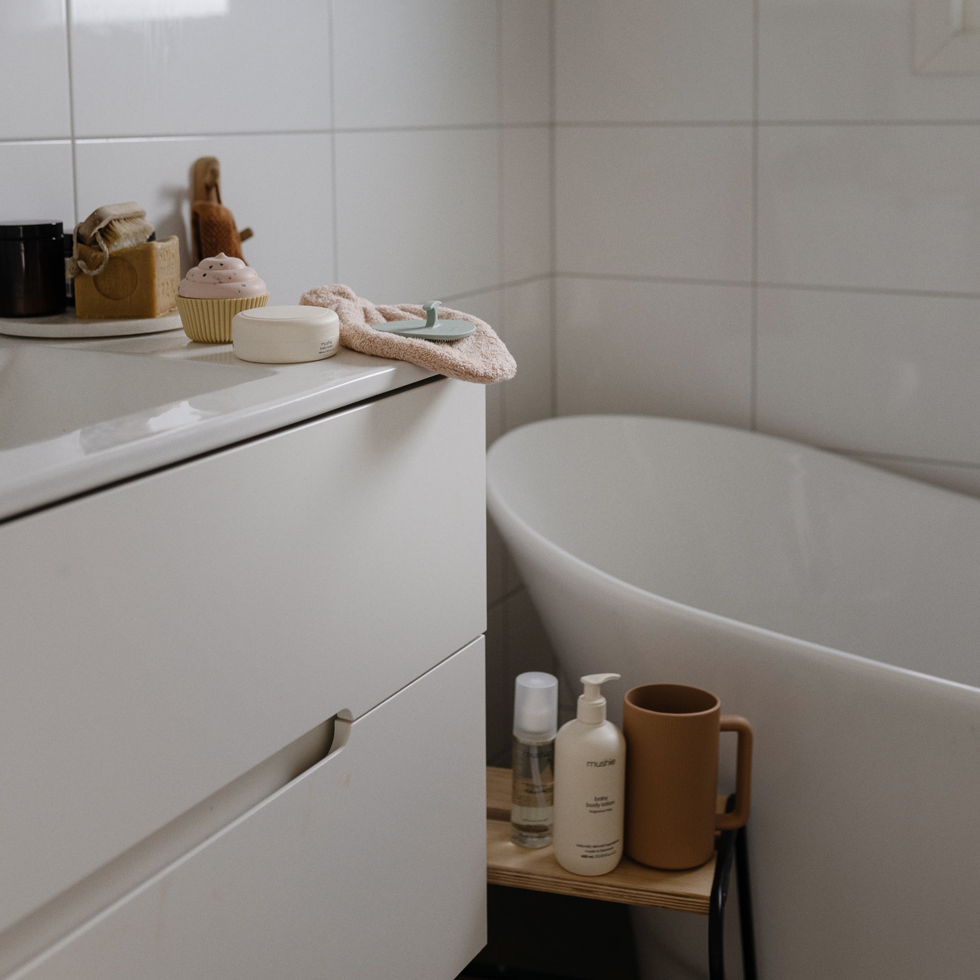 Bath Rinse Cup – Mushie