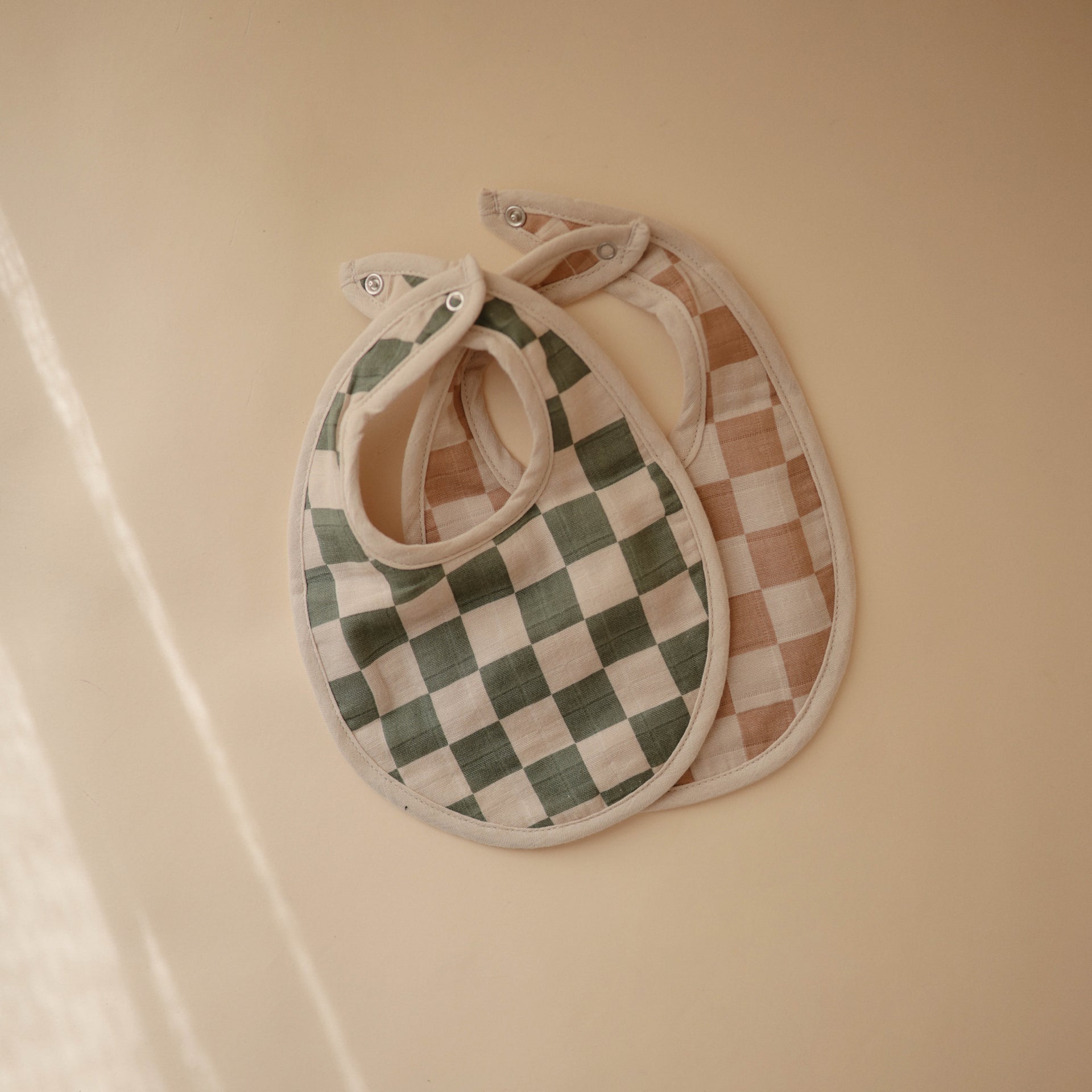 mushie Muslin Bib 2-Pack