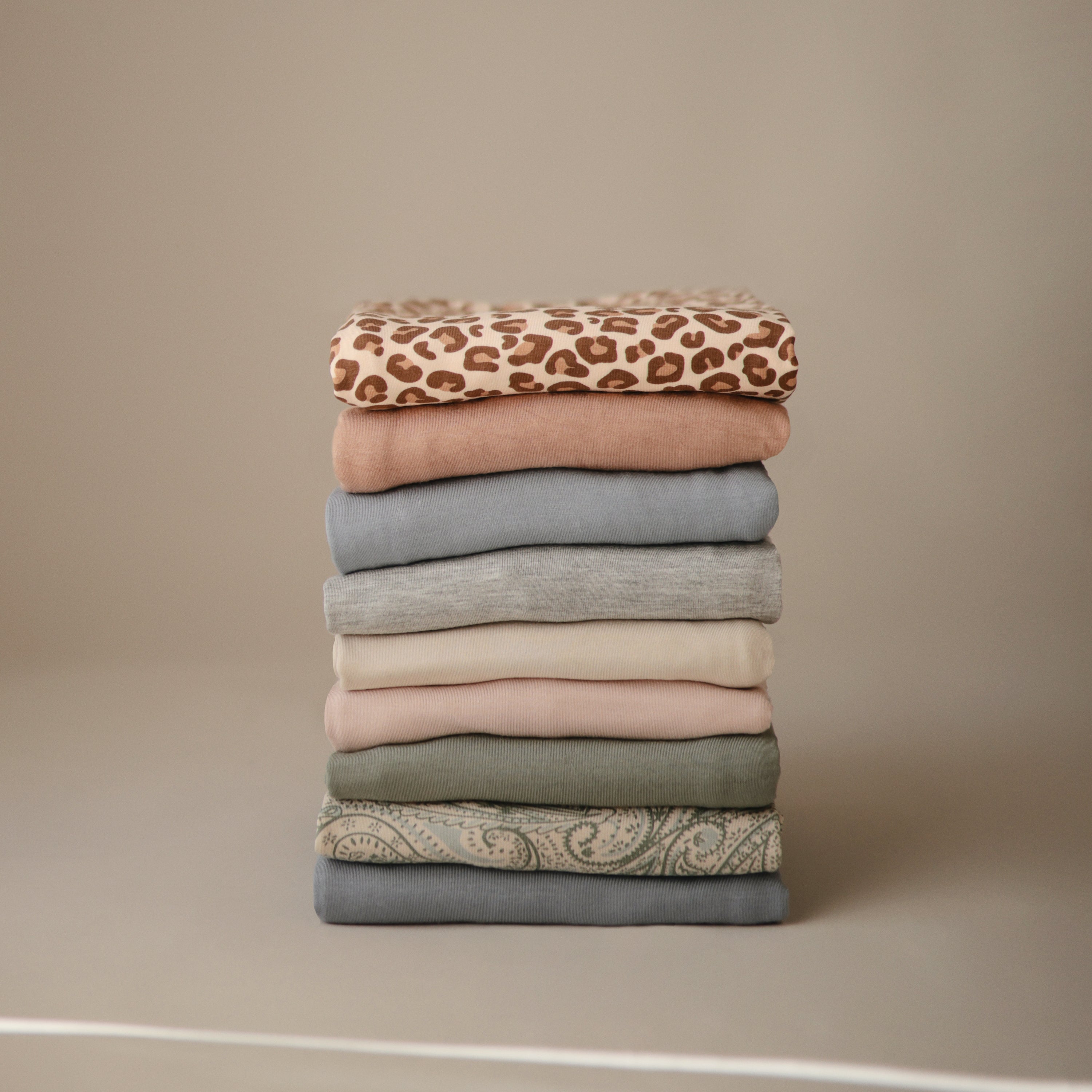 mushie Multi-Use Cover
